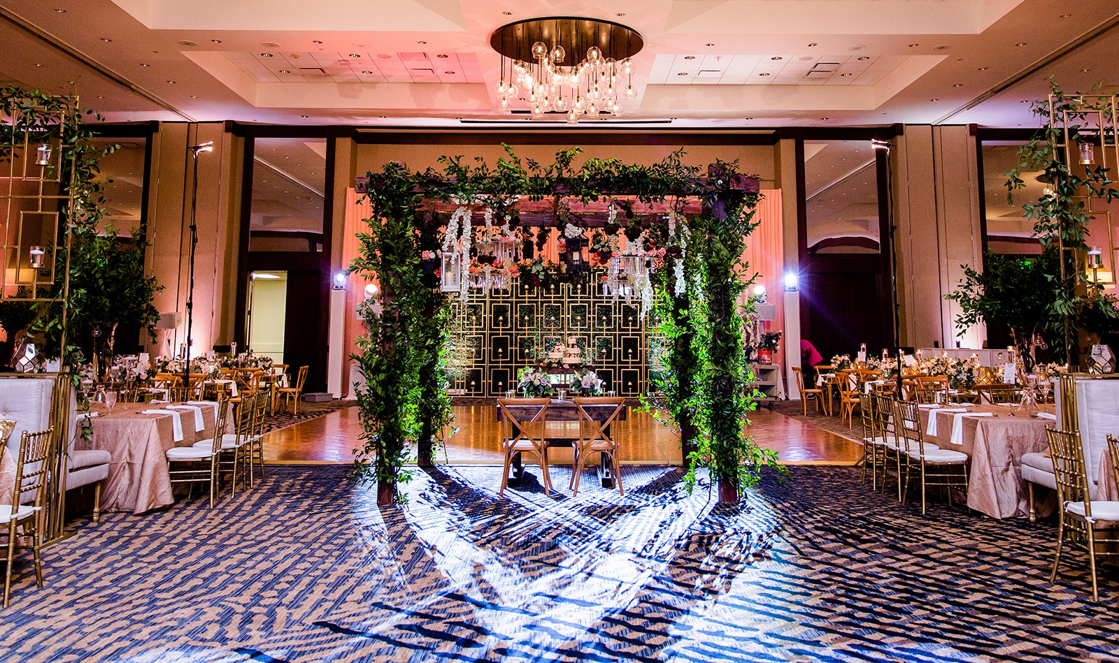 Stunning Wedding at The Woodlands Resort | The Woodlands